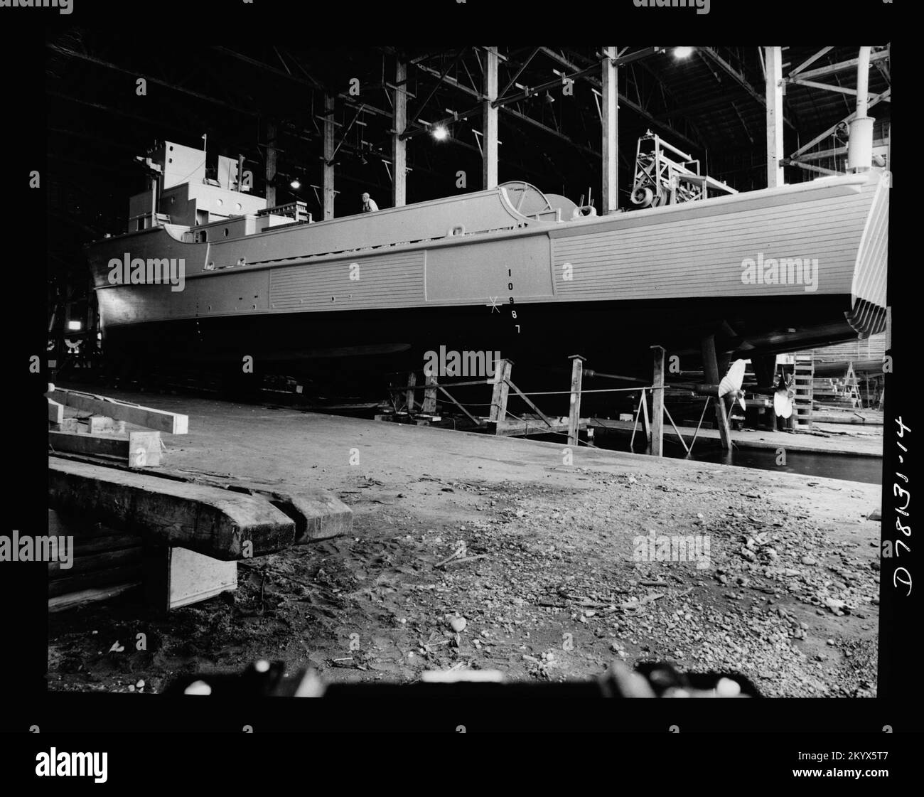AMS-97 , Ships, Naval Vessels, Boats, Naval History, Navy Stock Photo ...