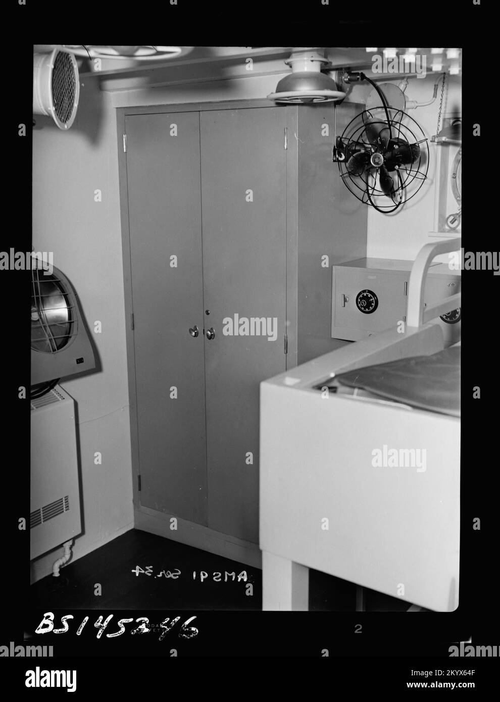 AMS-91 , Ships, Naval Vessels, Boats, Naval History, Navy Stock Photo ...