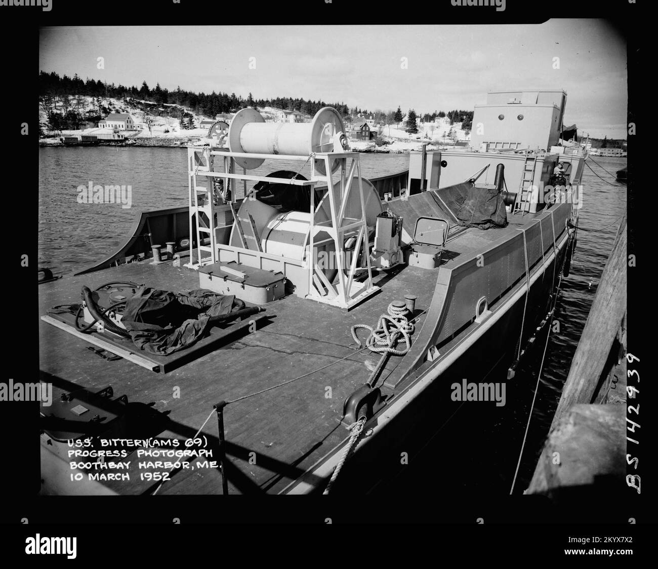 AMS-69 Bittern , Ships, Naval Vessels, Boats, Naval History, Navy Stock ...