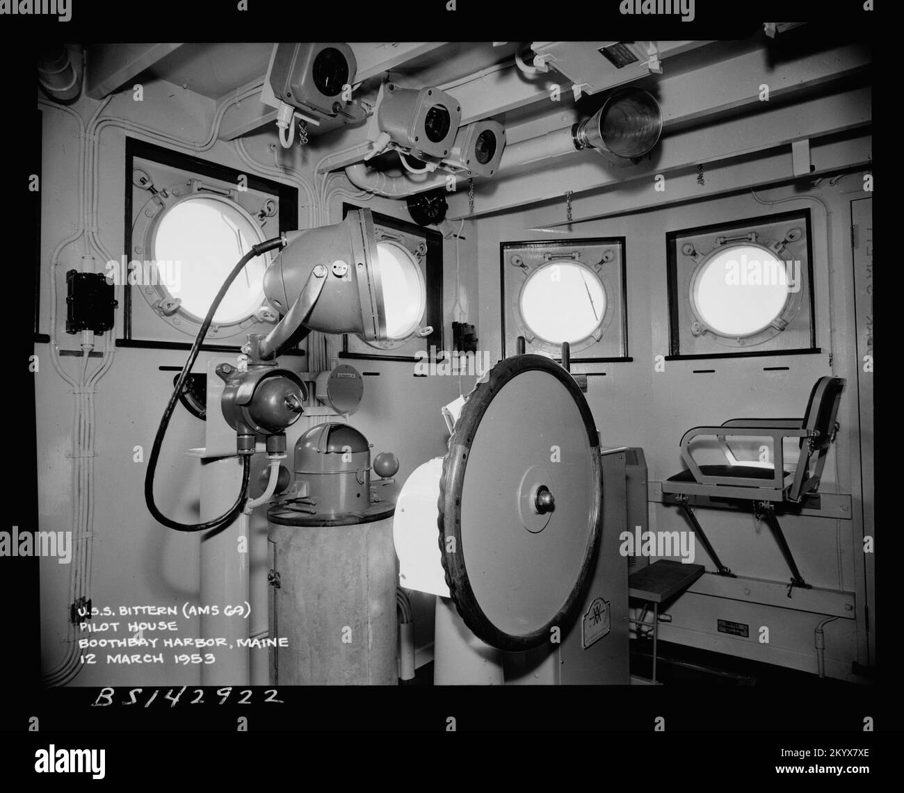 AMS-69 Bittern , Ships, Naval Vessels, Boats, Naval History, Navy Stock ...