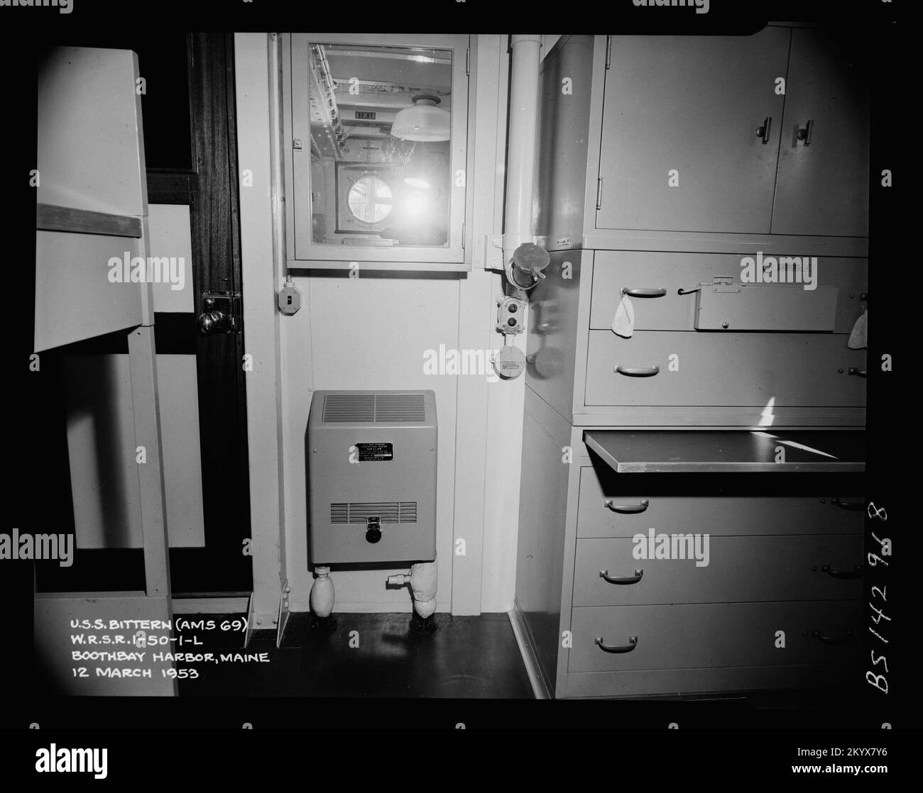 AMS-69 Bittern , Ships, Naval Vessels, Boats, Naval History, Navy Stock ...