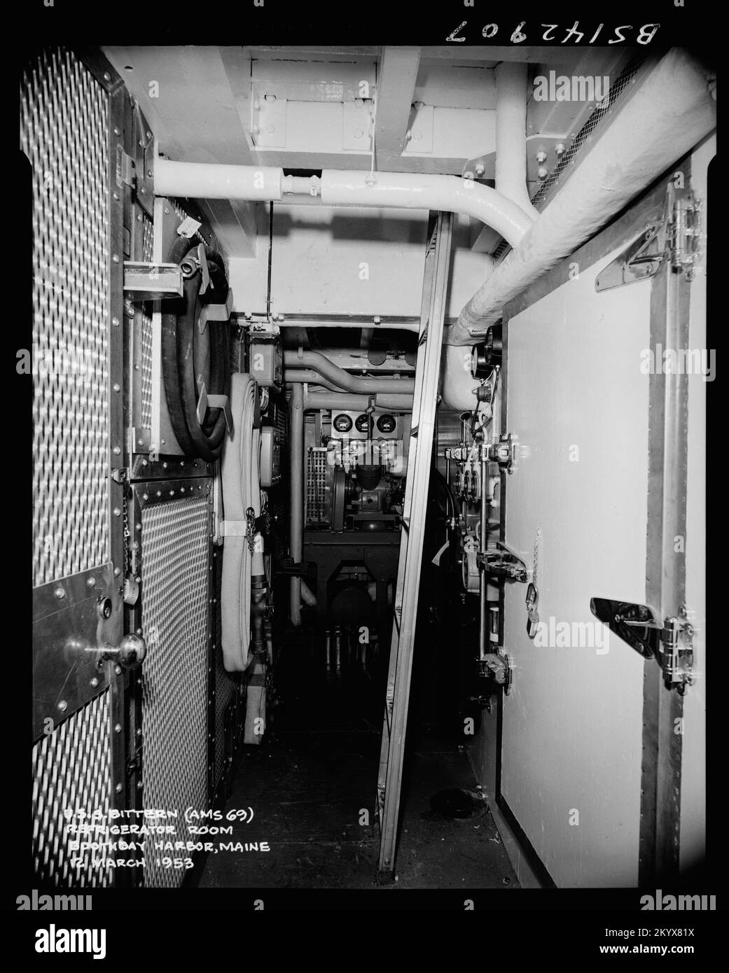 AMS-69 Bittern , Ships, Naval Vessels, Boats, Naval History, Navy Stock ...