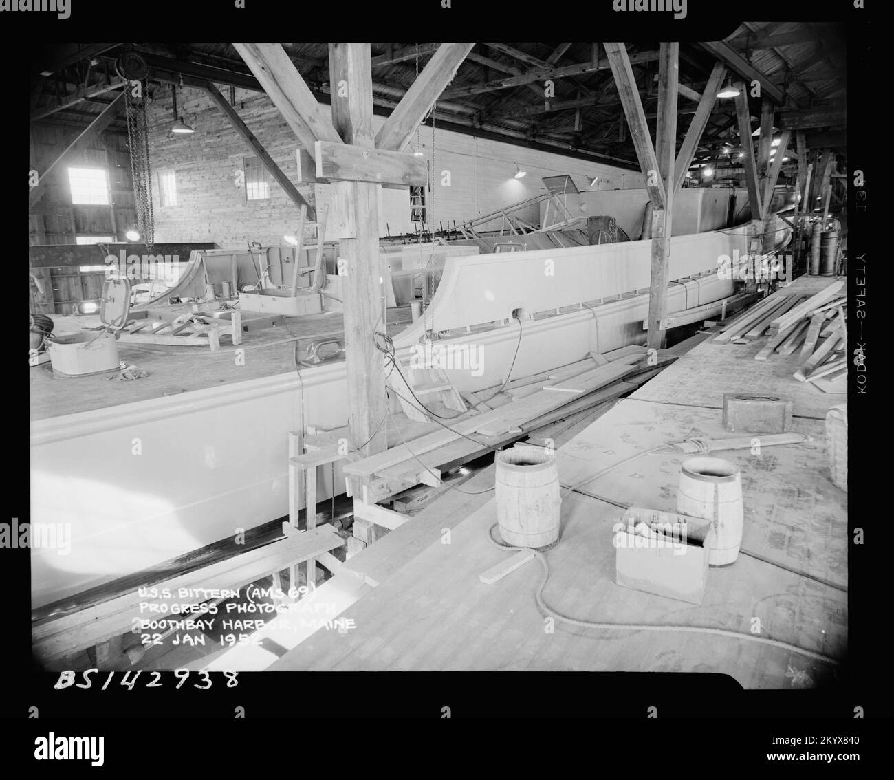 AMS-69 Bittern , Ships, Naval Vessels, Boats, Naval History, Navy Stock ...