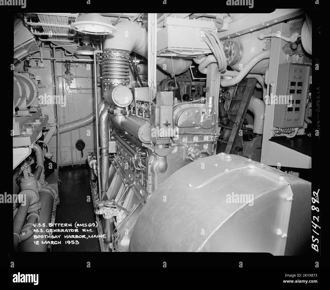 AMS-69 Bittern , Ships, Naval Vessels, Boats, Naval History, Navy Stock ...