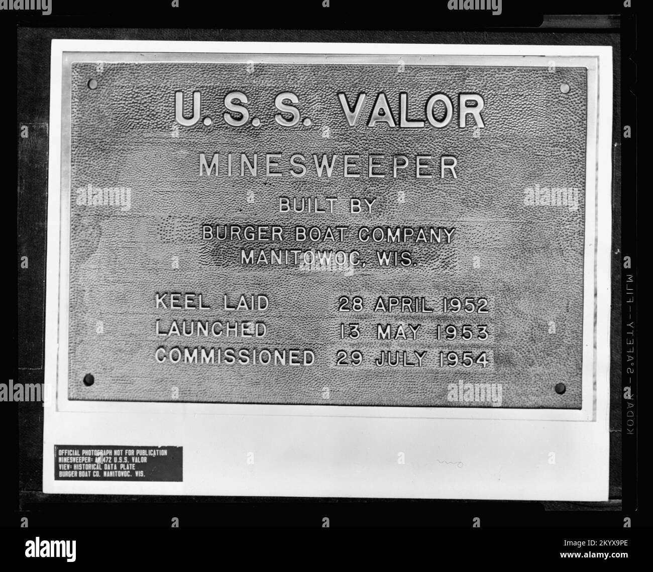 AM-472 Valor , Ships, Naval Vessels, Boats, Naval History, Navy Stock ...