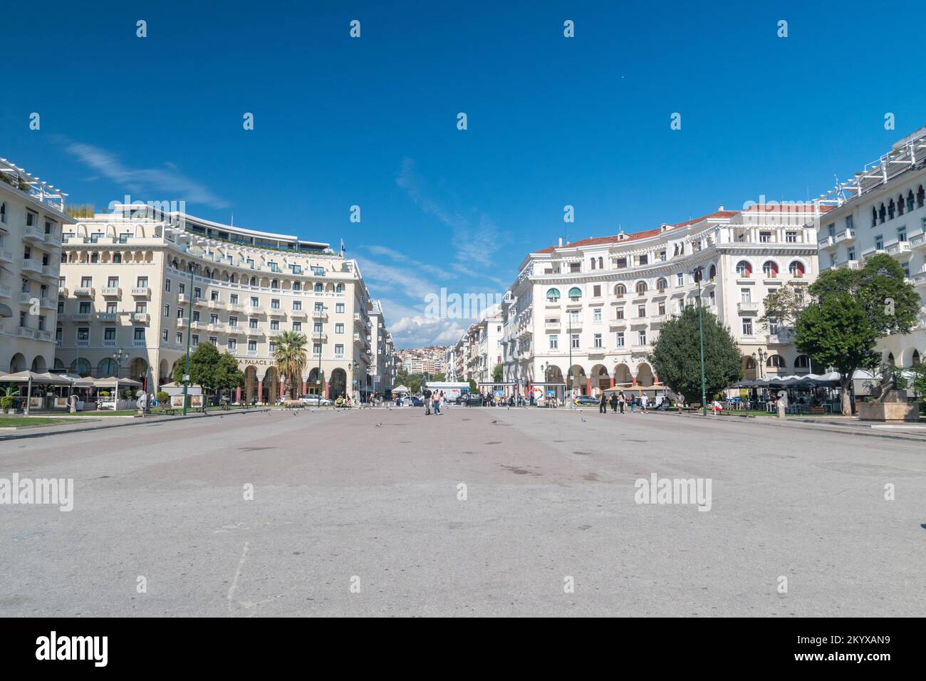Thessaloniki, Greece - September 29, 2022: Famous Aristotelous Square ...