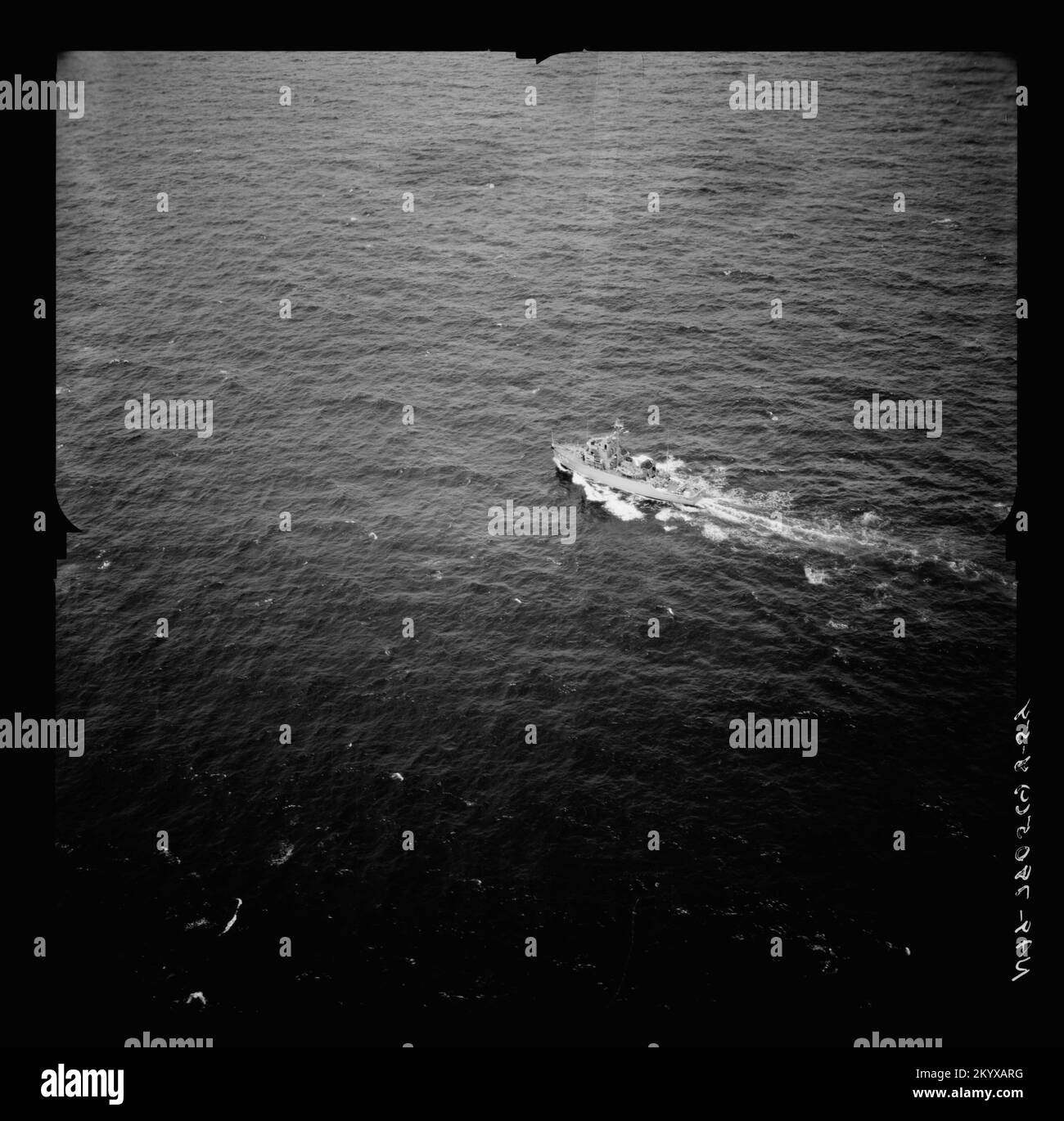 AM-440 Exploit , Ships, Naval Vessels, Boats, Naval History, Navy Stock ...