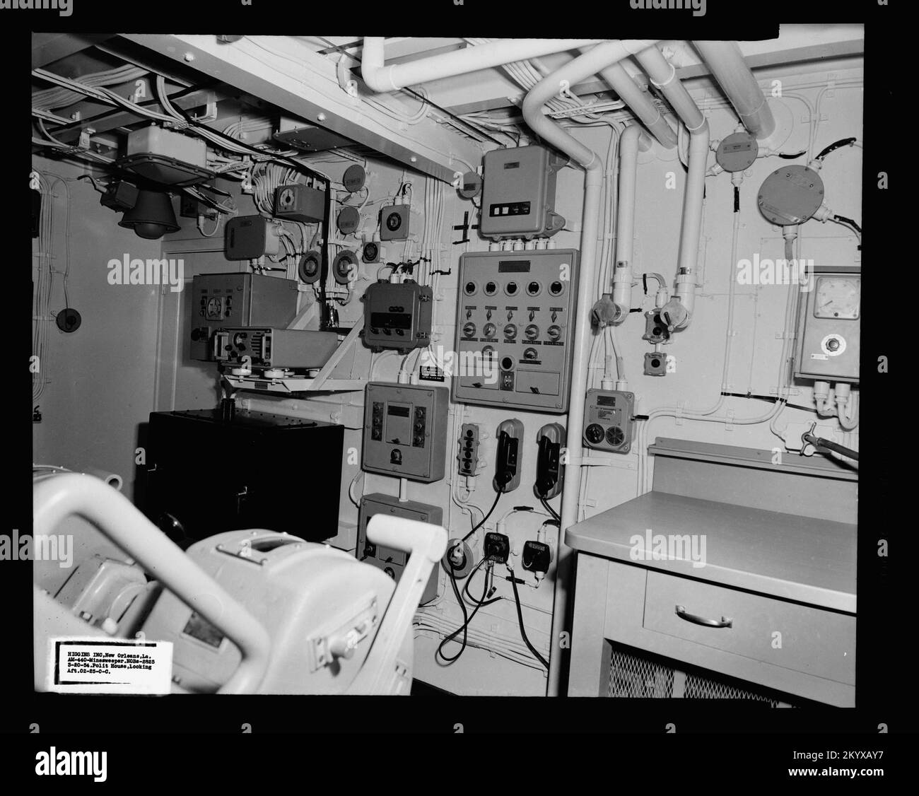 AM-440 Exploit , Ships, Naval Vessels, Boats, Naval History, Navy Stock ...