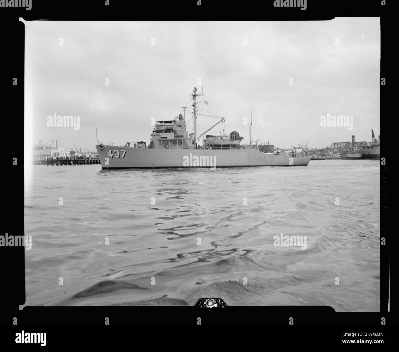 AM-437 Enhance , Ships, Naval Vessels, Boats, Naval History, Navy Stock ...