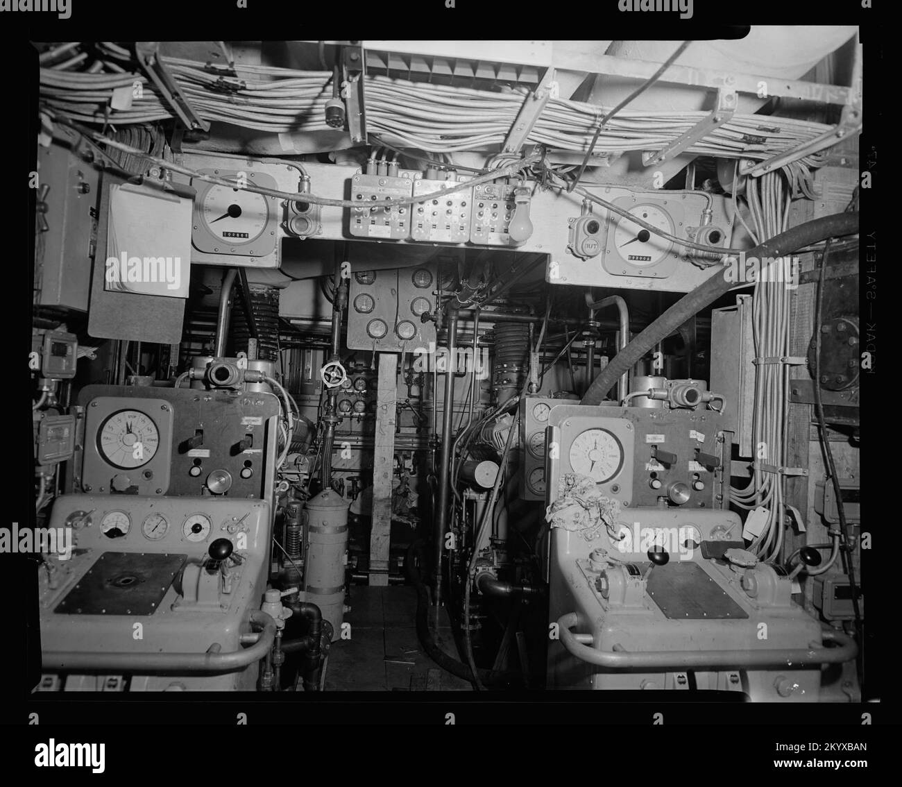 AM-432 Dynamic , Ships, Naval Vessels, Boats, Naval History, Navy Stock ...