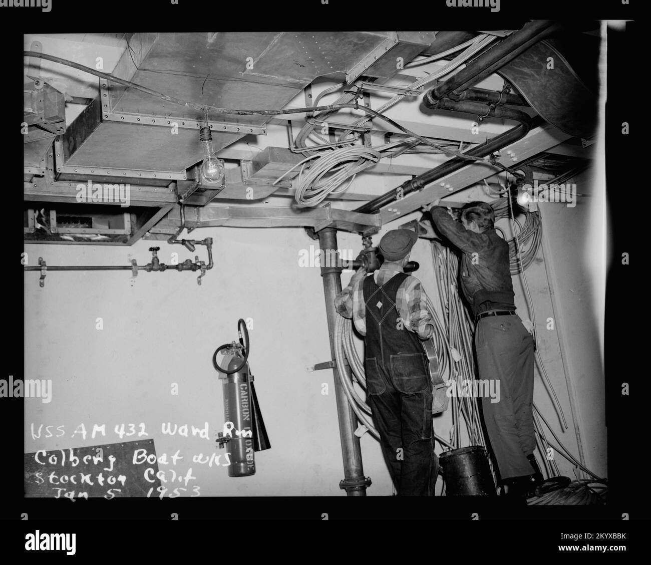 AM-432 Dynamic , Ships, Naval Vessels, Boats, Naval History, Navy Stock ...