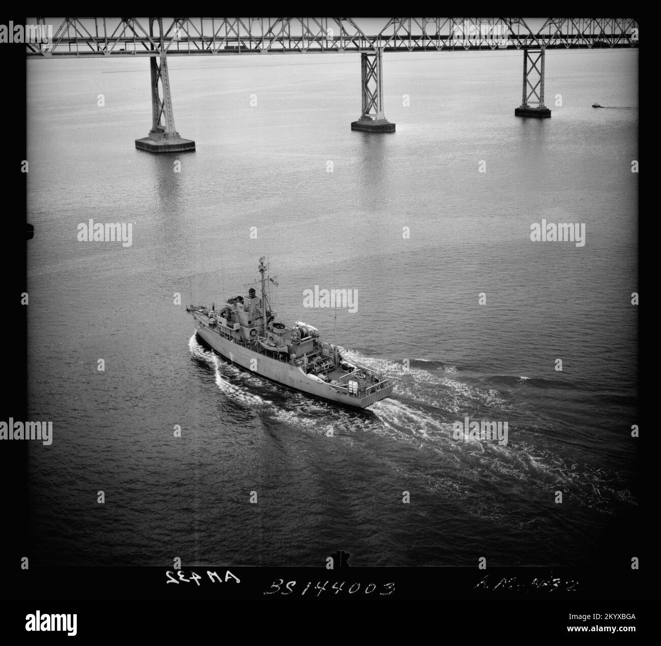 AM-432 Dynamic , Ships, Naval Vessels, Boats, Naval History, Navy Stock ...