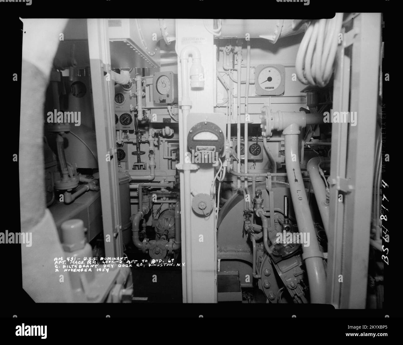 AM-431 Dominant , Ships, Naval Vessels, Boats, Naval History, Navy ...