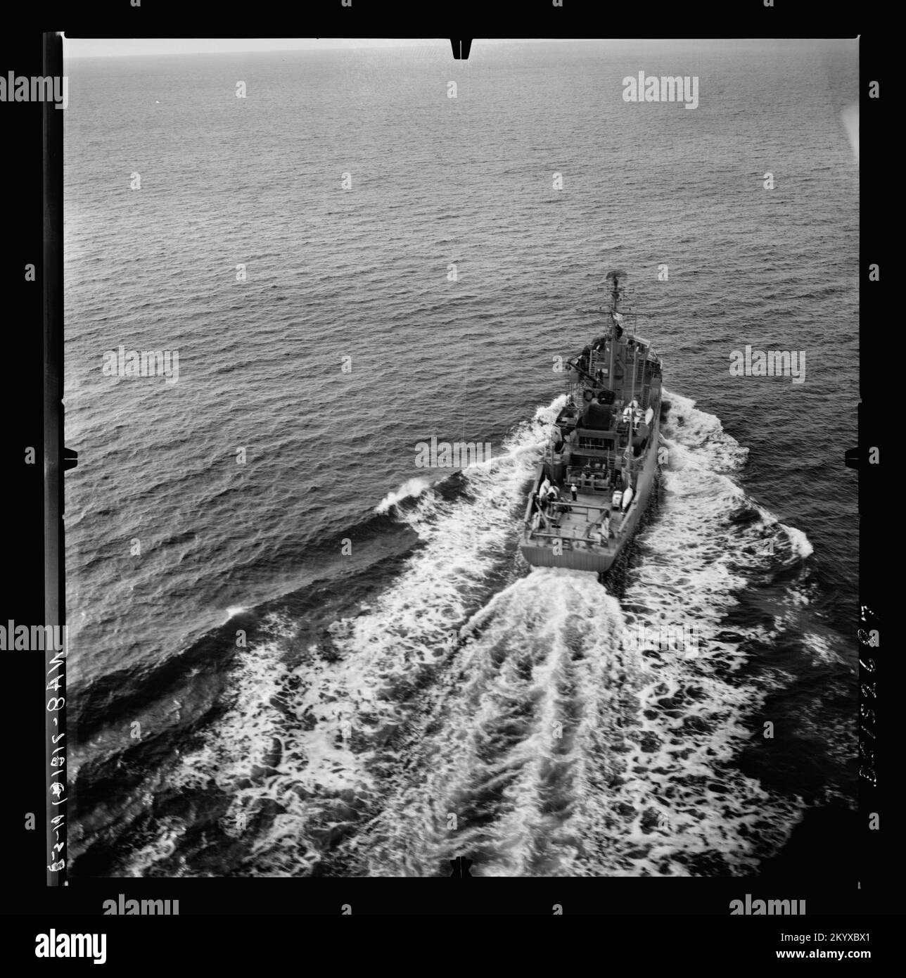 AM-425 Bulwark , Ships, Naval Vessels, Boats, Naval History, Navy Stock ...