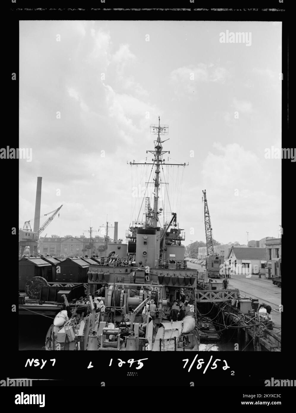 AM-385 Tanager , Ships, Naval Vessels, Boats, Naval History, Navy Stock ...