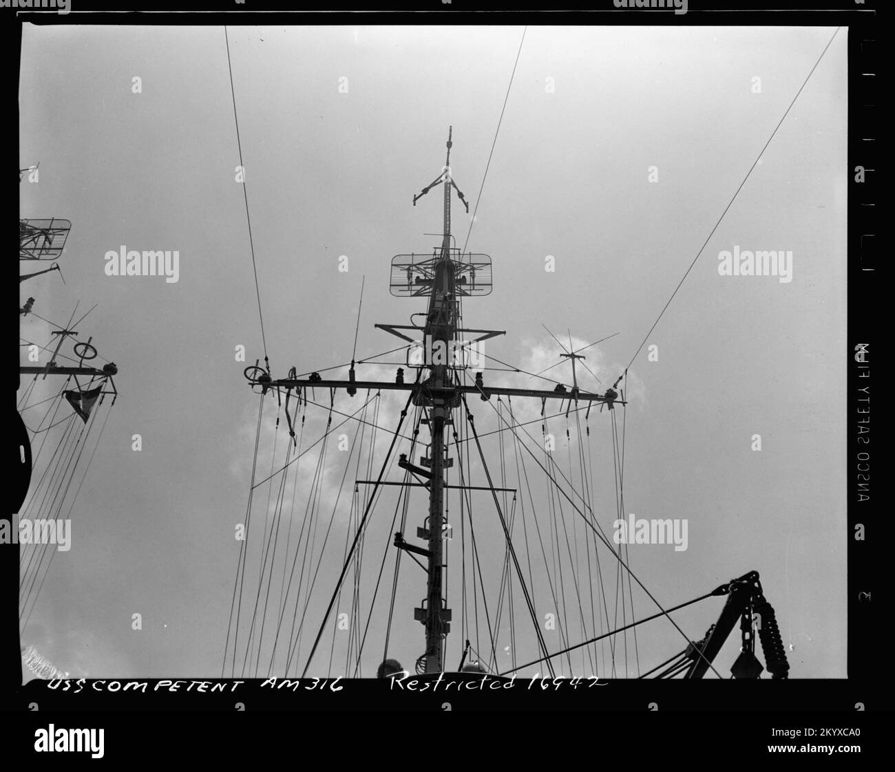 AM-317 Defense , Ships, Naval Vessels, Boats, Naval History, Navy Stock ...