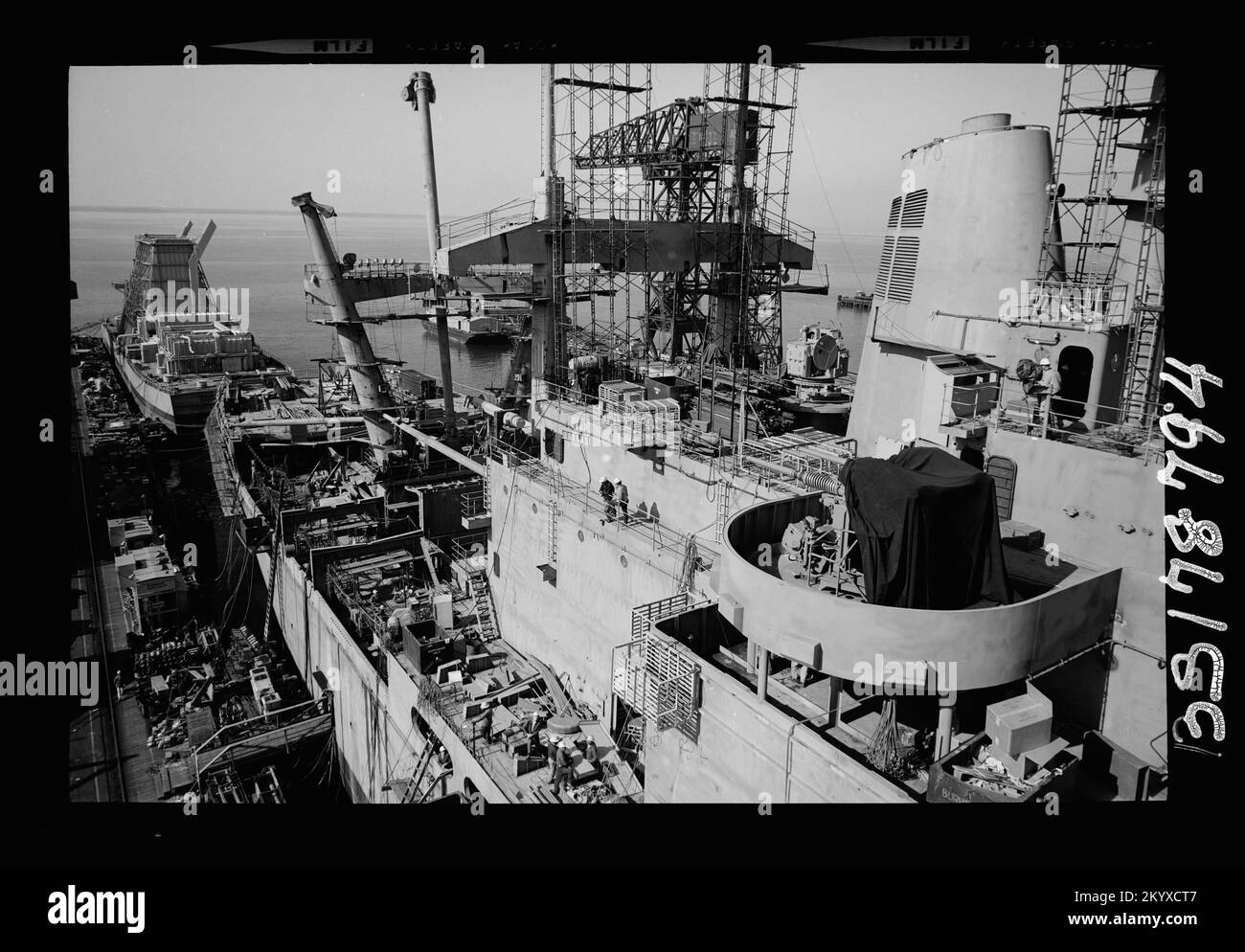 AKA-114 Durham , Ships, Naval Vessels, Boats, Naval History, Navy Stock ...