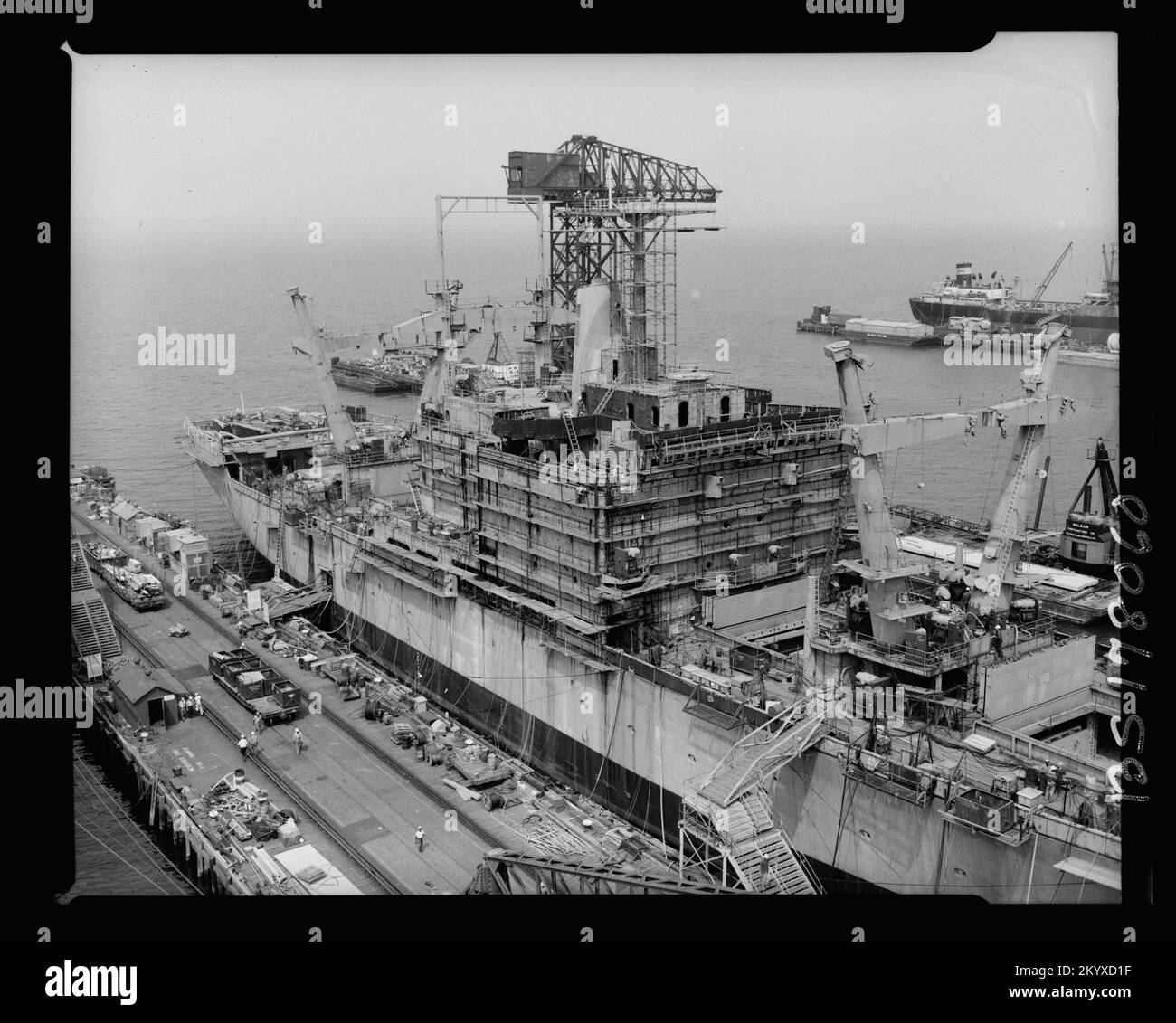 AKA-114 Durham , Ships, Naval Vessels, Boats, Naval History, Navy Stock ...