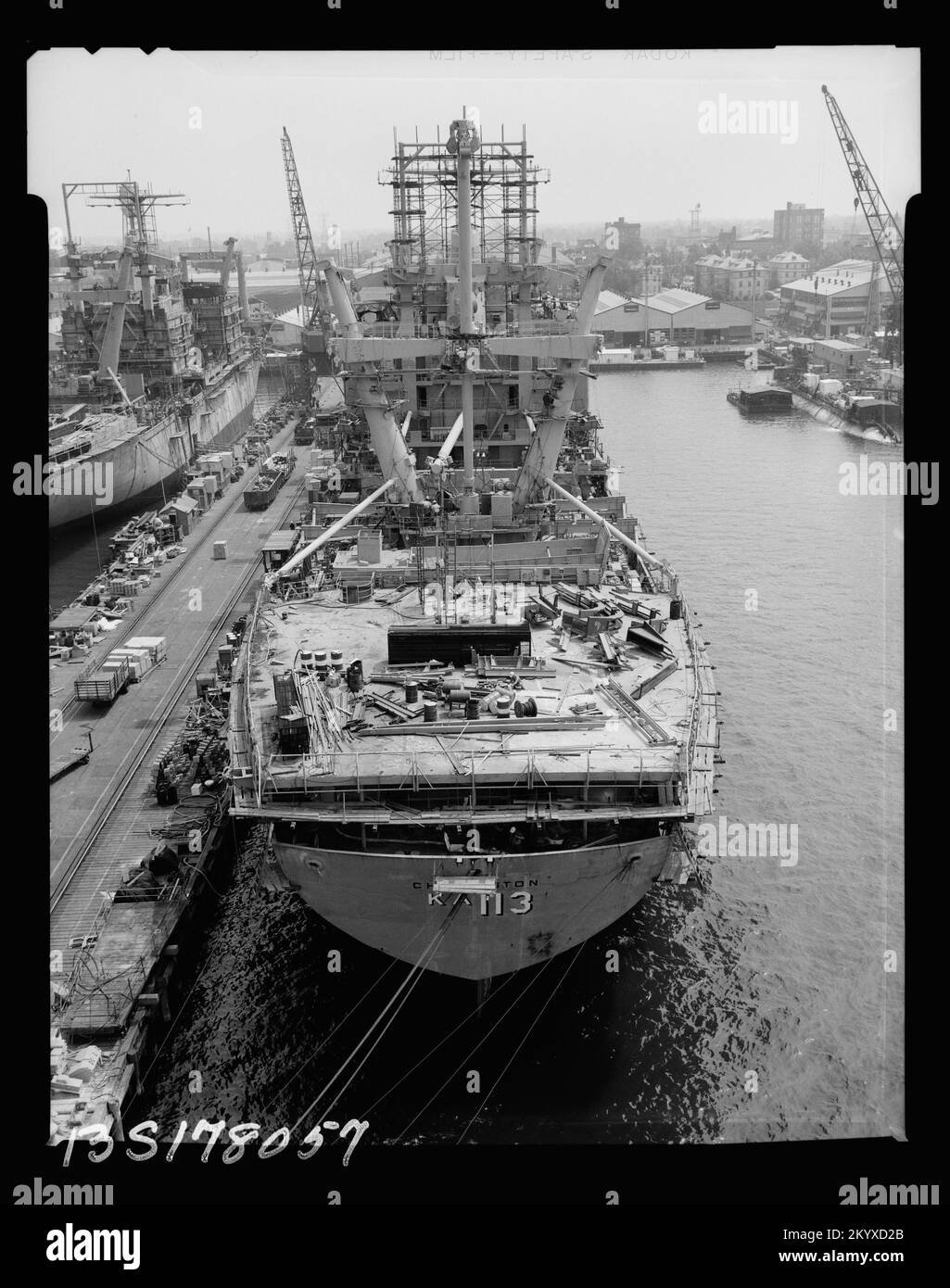 AKA-113 Charleston , Ships, Naval Vessels, Boats, Naval History, Navy ...