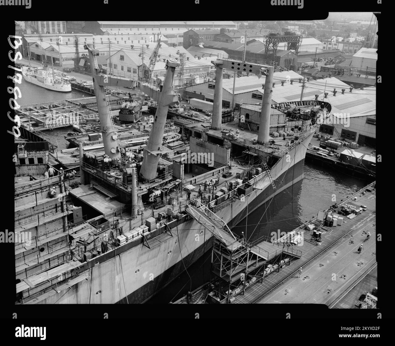 AKA-114 Durham , Ships, Naval Vessels, Boats, Naval History, Navy Stock ...