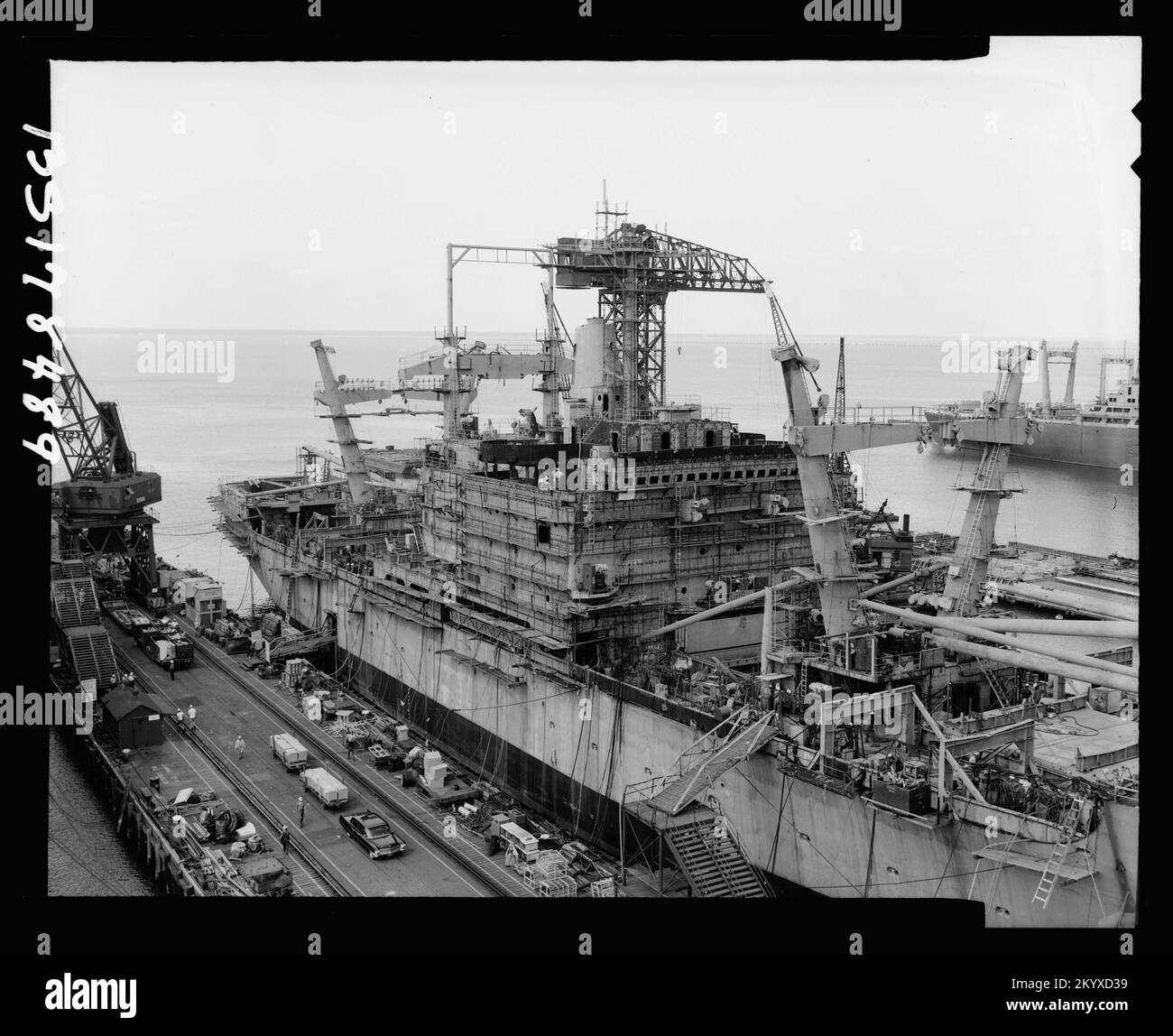 AKA-114 Durham , Ships, Naval Vessels, Boats, Naval History, Navy Stock ...