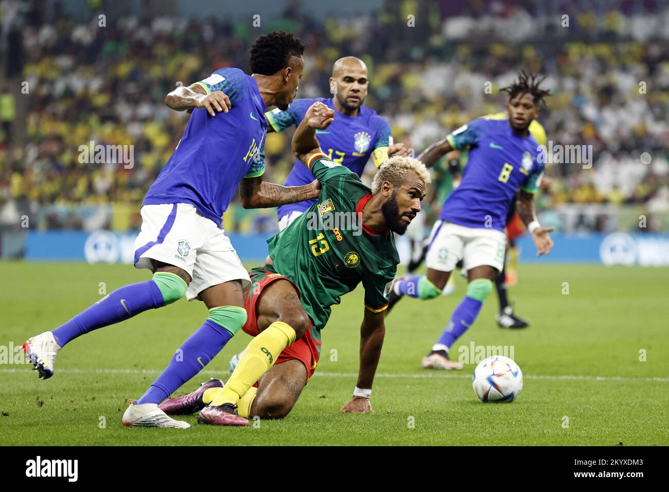 Qatar. 02nd Dec, 2022. LUSAIL CITY - (l-r) Eder Militao of Brazil, Eric ...