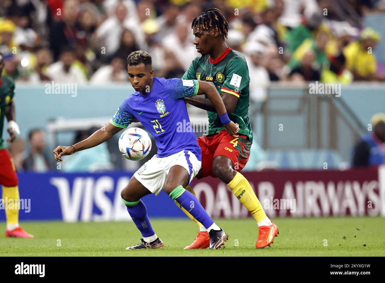 Qatar. 02nd Dec, 2022. LUSAIL CITY - (l-r) Rodrygo of Brazil ...