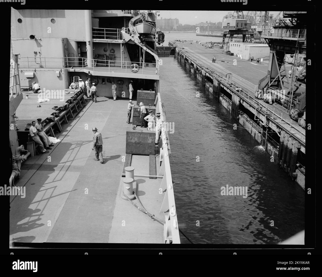 AG-153 Compass Island , Ships, Naval Vessels, Boats, Naval History ...
