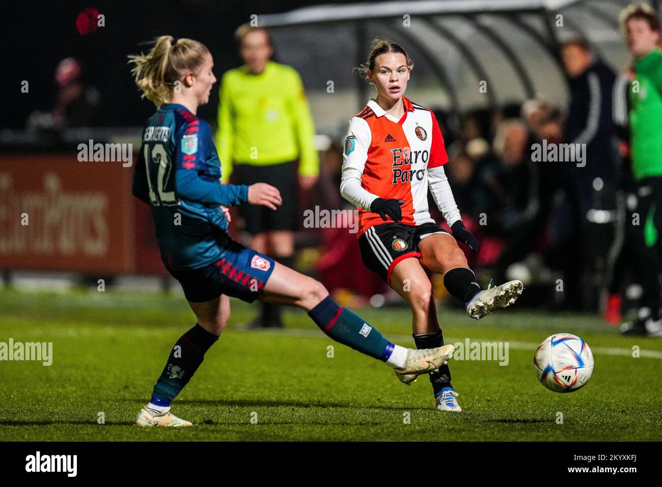 Rotterdam, Netherlands. 02nd Dec, 2022. Rotterdam - Kim Everaerts of FC ...