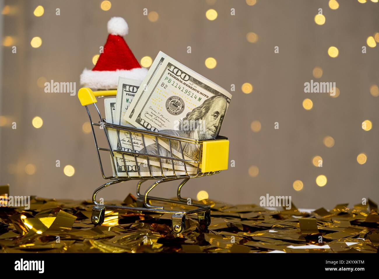 Santa claus purchases hi-res stock photography and images - Alamy