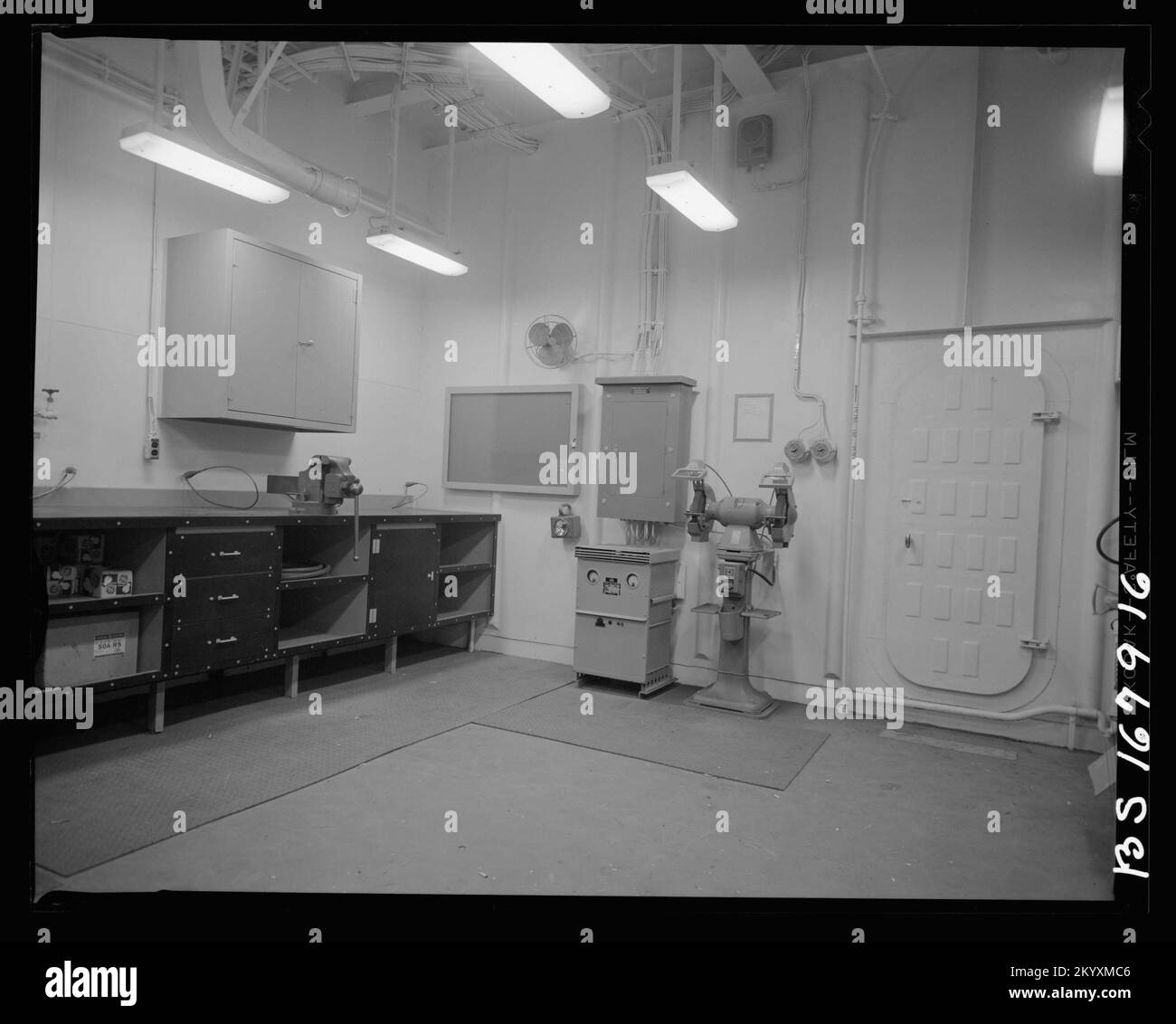 AFS-1 Mars , Ships, Naval Vessels, Boats, Naval History, Navy Stock ...