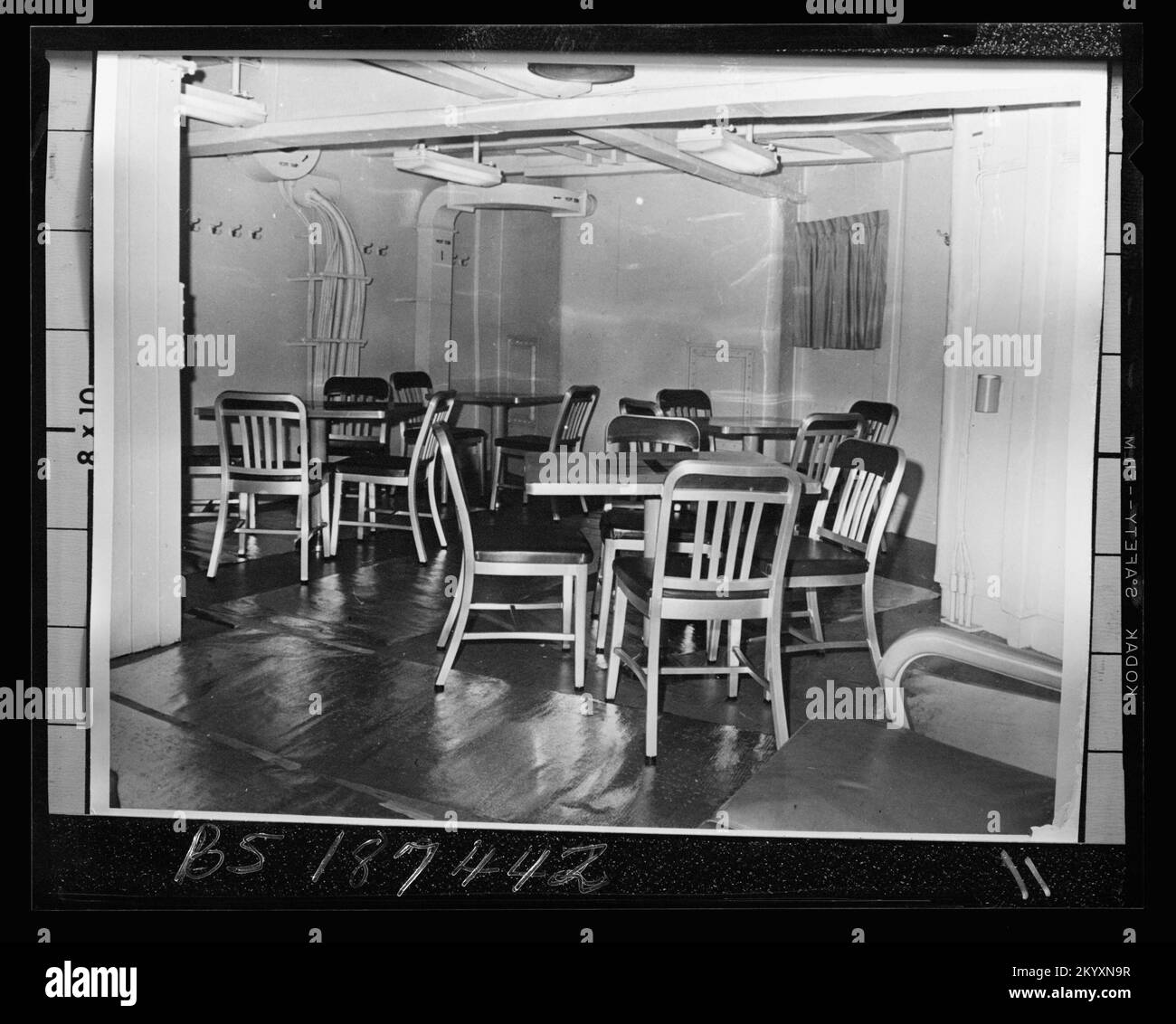 AE-29 Mt. Hood , Ships, Naval Vessels, Boats, Naval History, Navy Stock ...