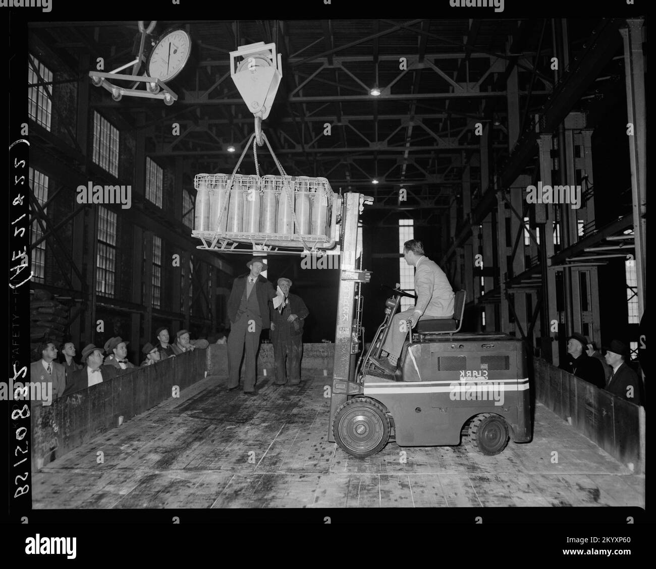 AE-21 Suribachi and AE-22 Mauna Kea , Ships, Naval Vessels, Boats ...