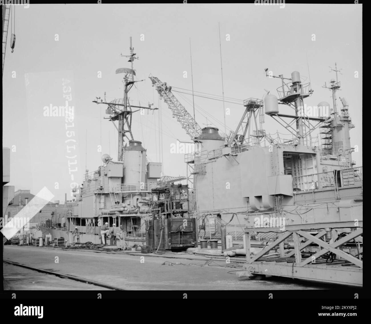 DDE-858 F.T. Berry , Ships, Naval Vessels, Boats, Naval History, Navy ...