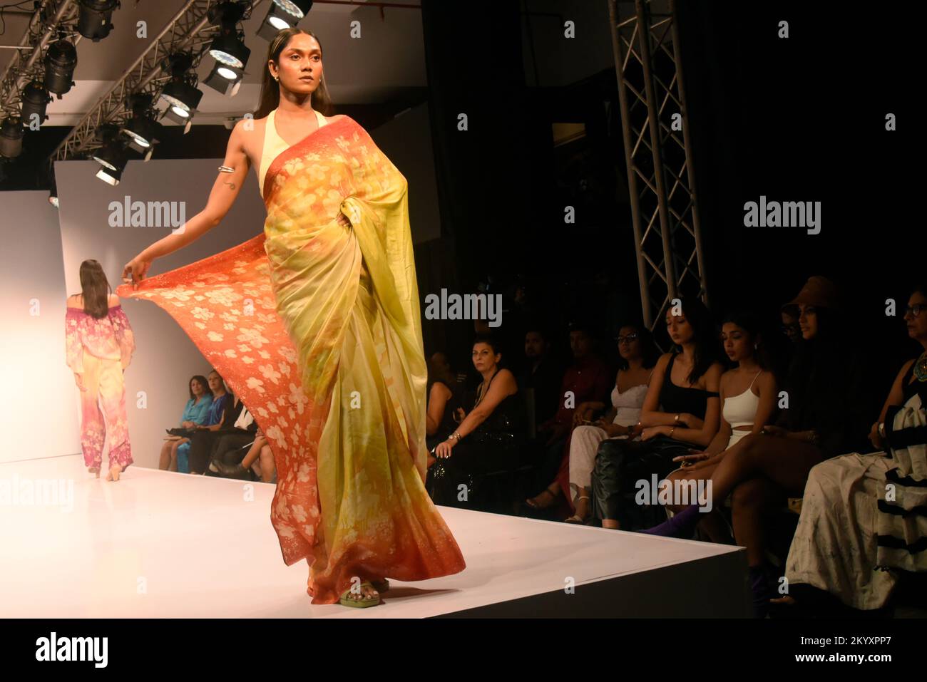 Colombo, Sri Lanka. 02nd Dec, 2022. A model is displaying creations by ...