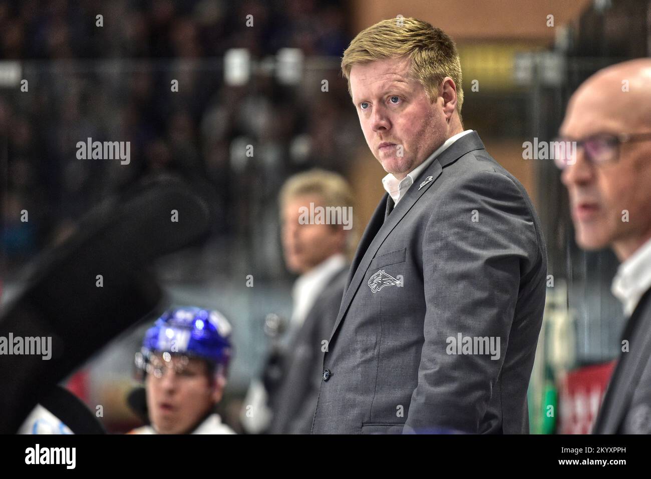 Peter russell coach hi-res stock photography and images - Alamy