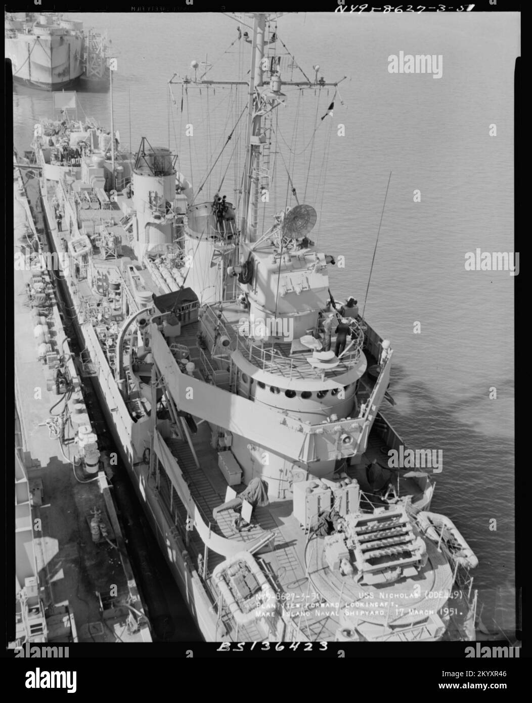 DDE-449 Nicholas , Ships, Naval Vessels, Boats, Naval History, Navy ...