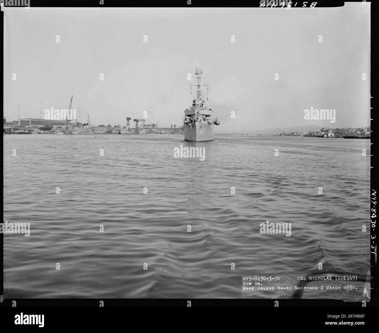 DDE-449 Nicholas , Ships, Naval Vessels, Boats, Naval History, Navy ...