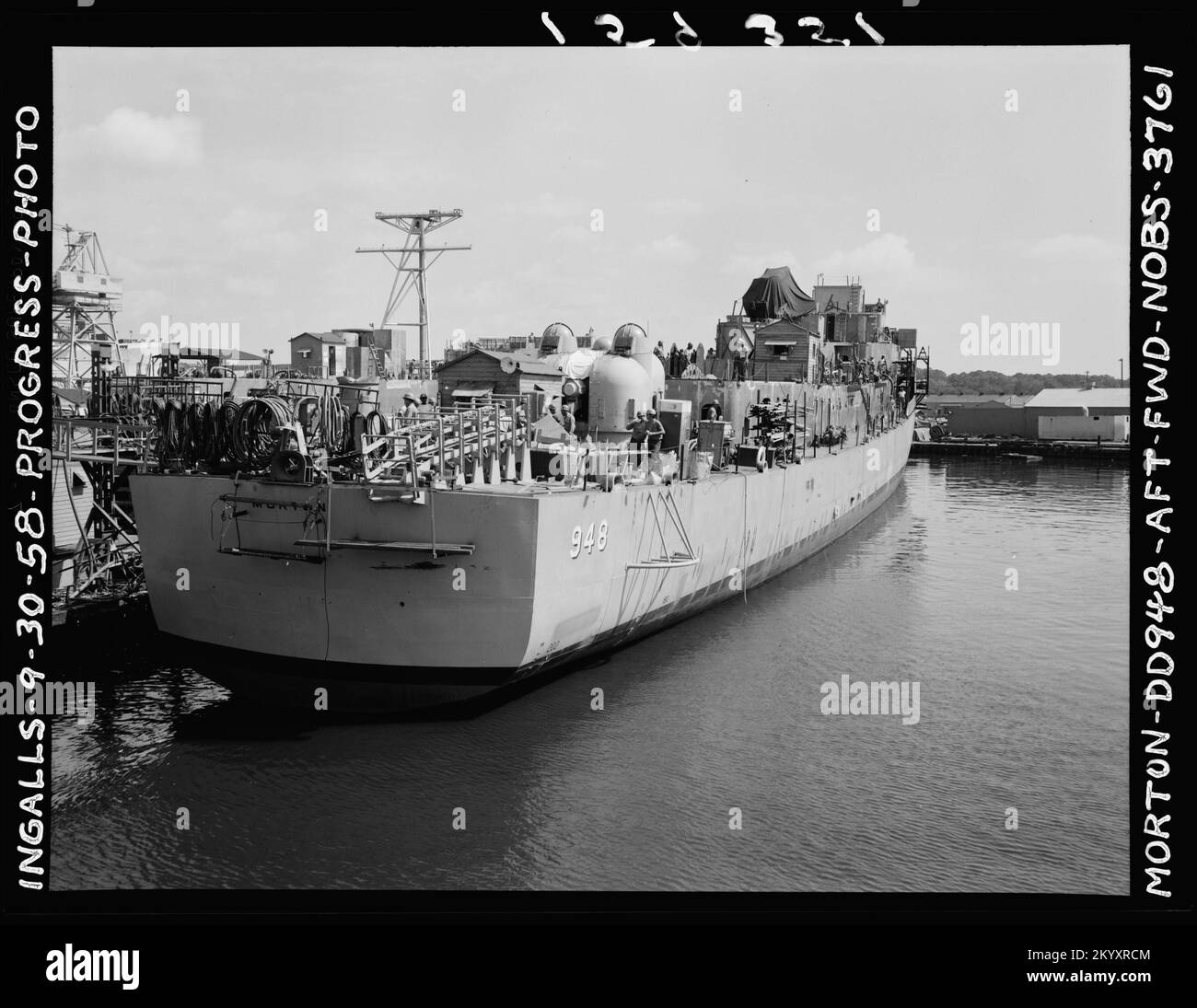 DD-948 Morton , Ships, Naval Vessels, Boats, Naval History, Navy Stock ...
