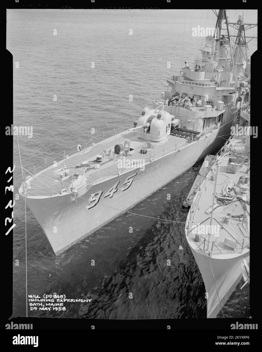 DD-945 Hull , Ships, Naval Vessels, Boats, Naval History, Navy Stock ...