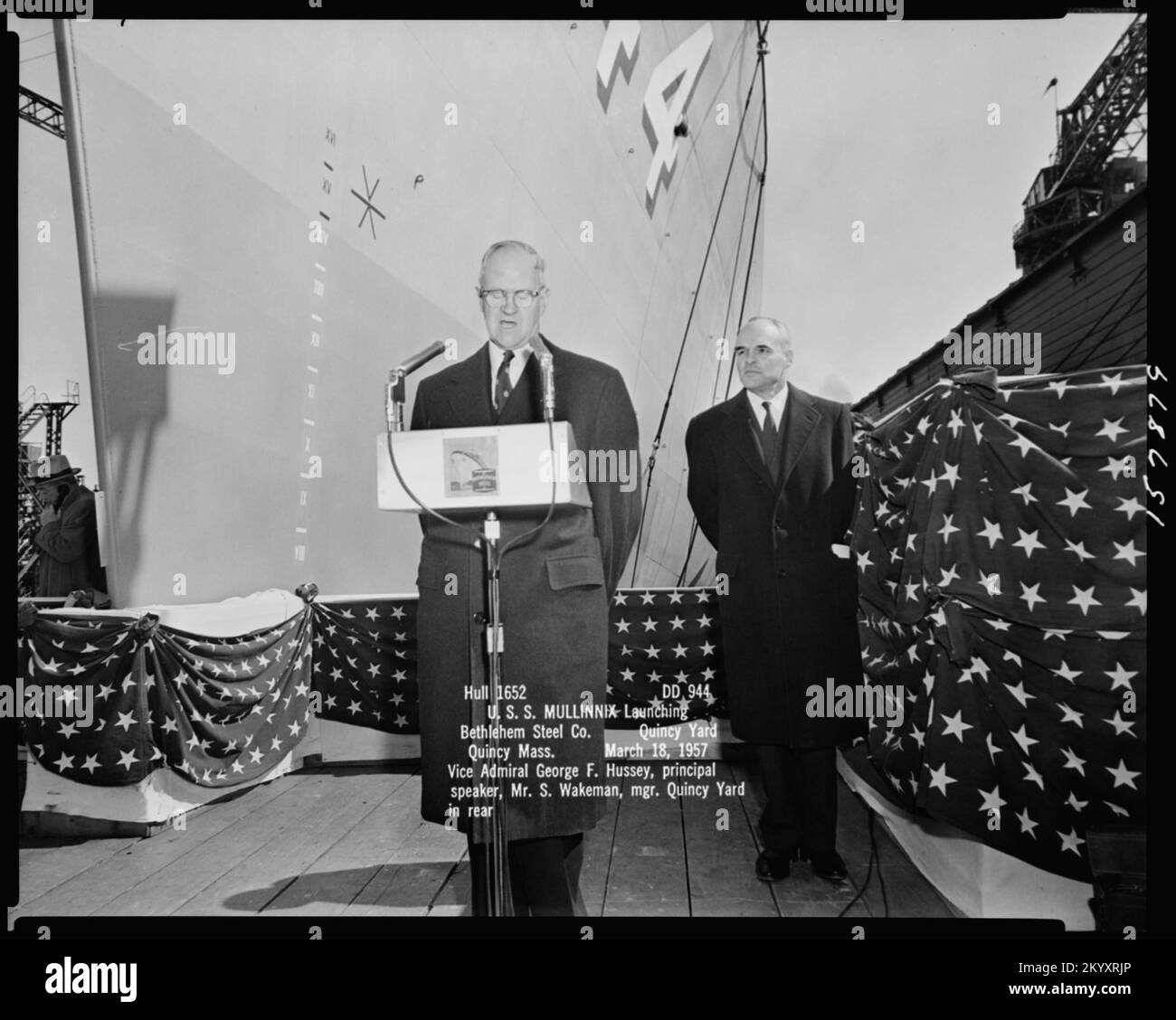 DD-944 Mullinnix , Ships, Naval Vessels, Boats, Naval History, Navy ...