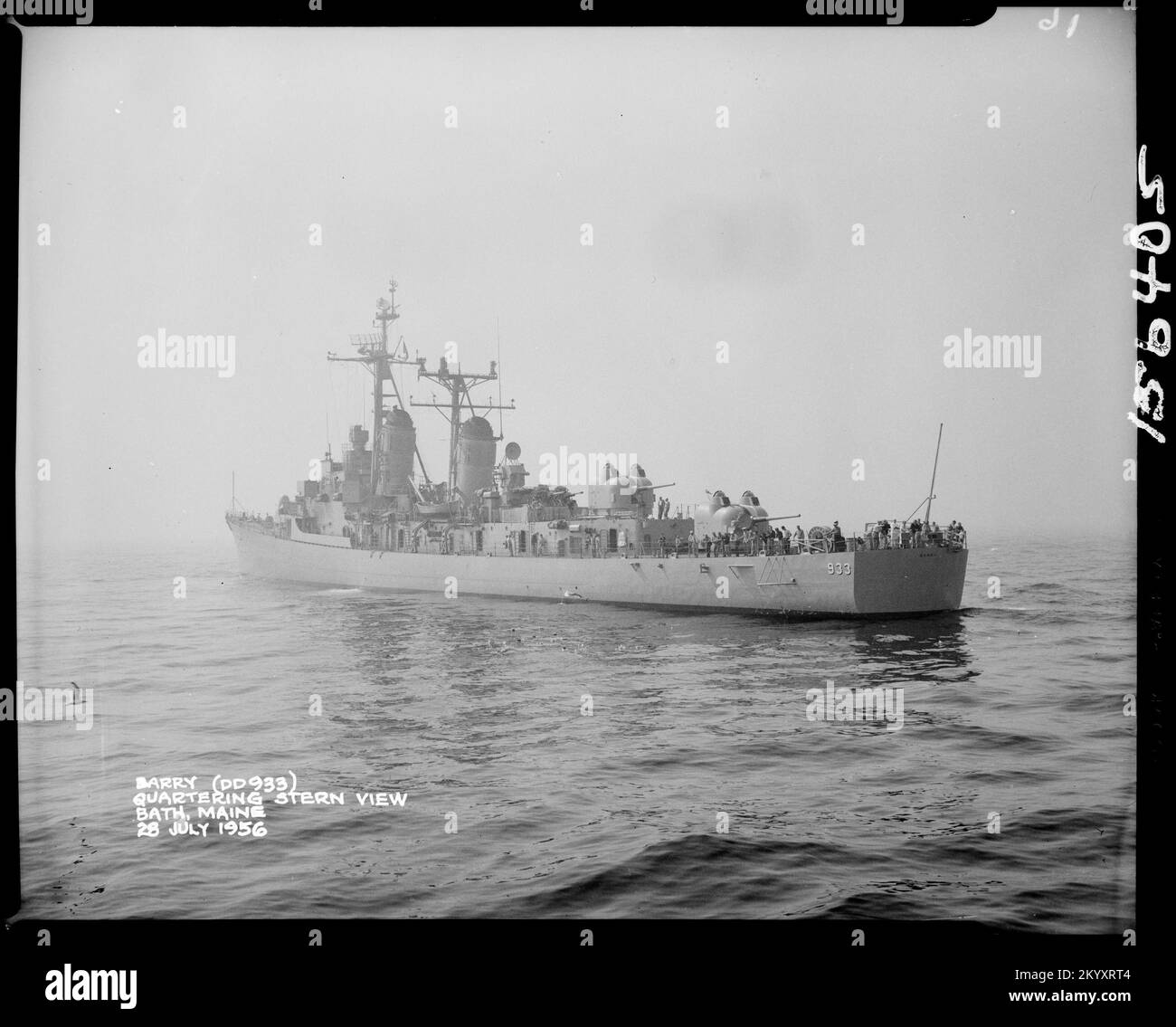 DD-933 Barry , Ships, Naval Vessels, Boats, Naval History, Navy Stock ...