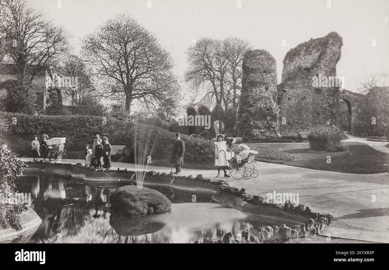 Vintage photograph - 1906 - People in Guildford Castle grounds, Surrey ...