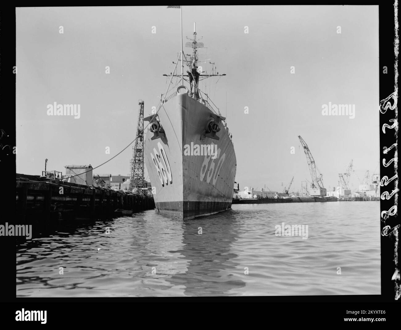 DD-860 McCaffery , Ships, Naval Vessels, Boats, Naval History, Navy ...