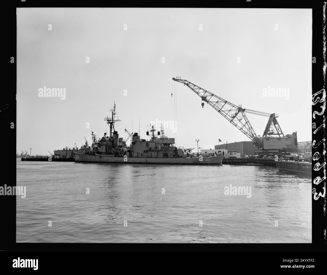 DD-860 McCaffery , Ships, Naval Vessels, Boats, Naval History, Navy ...