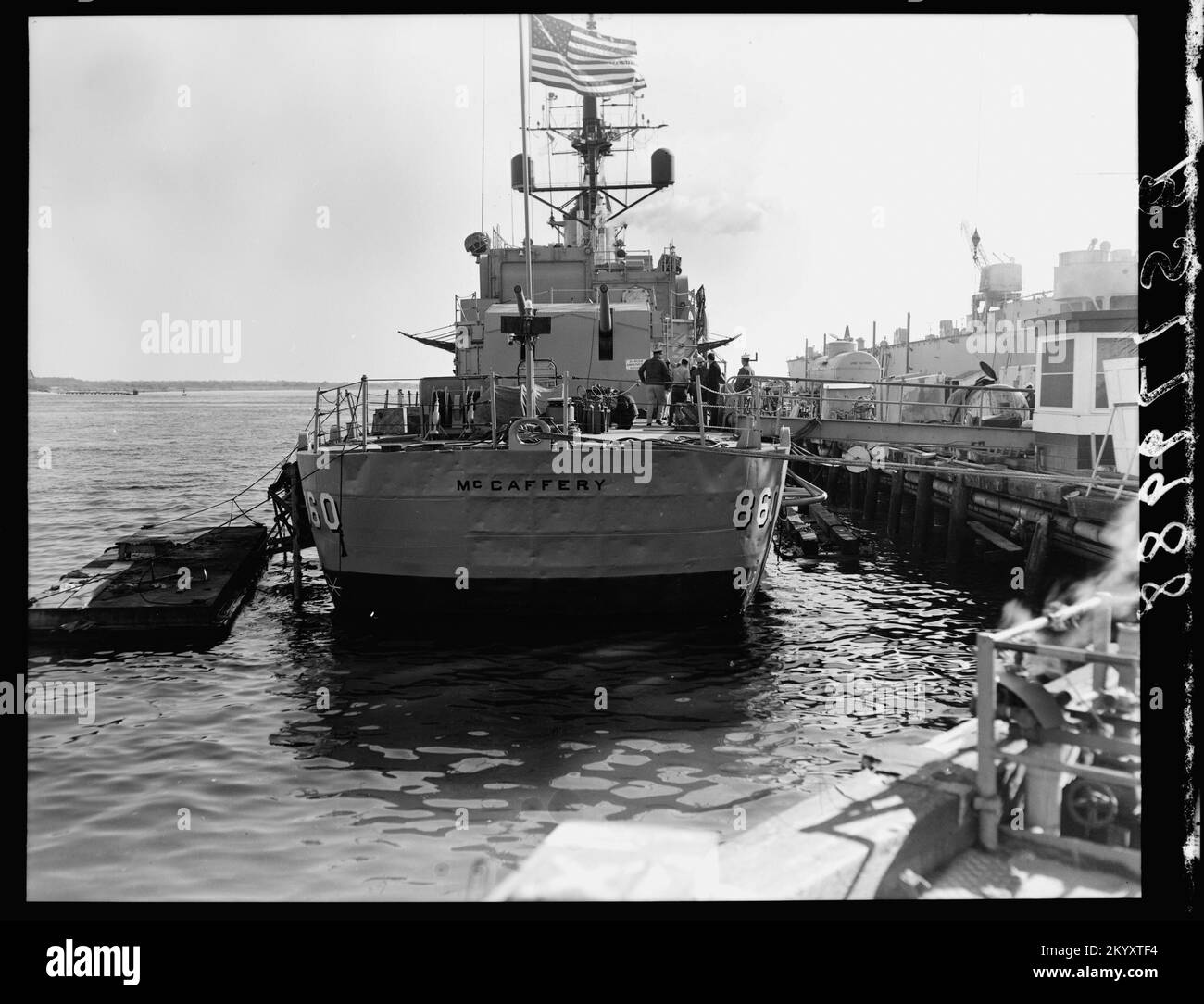 DD-860 McCaffery , Ships, Naval Vessels, Boats, Naval History, Navy ...