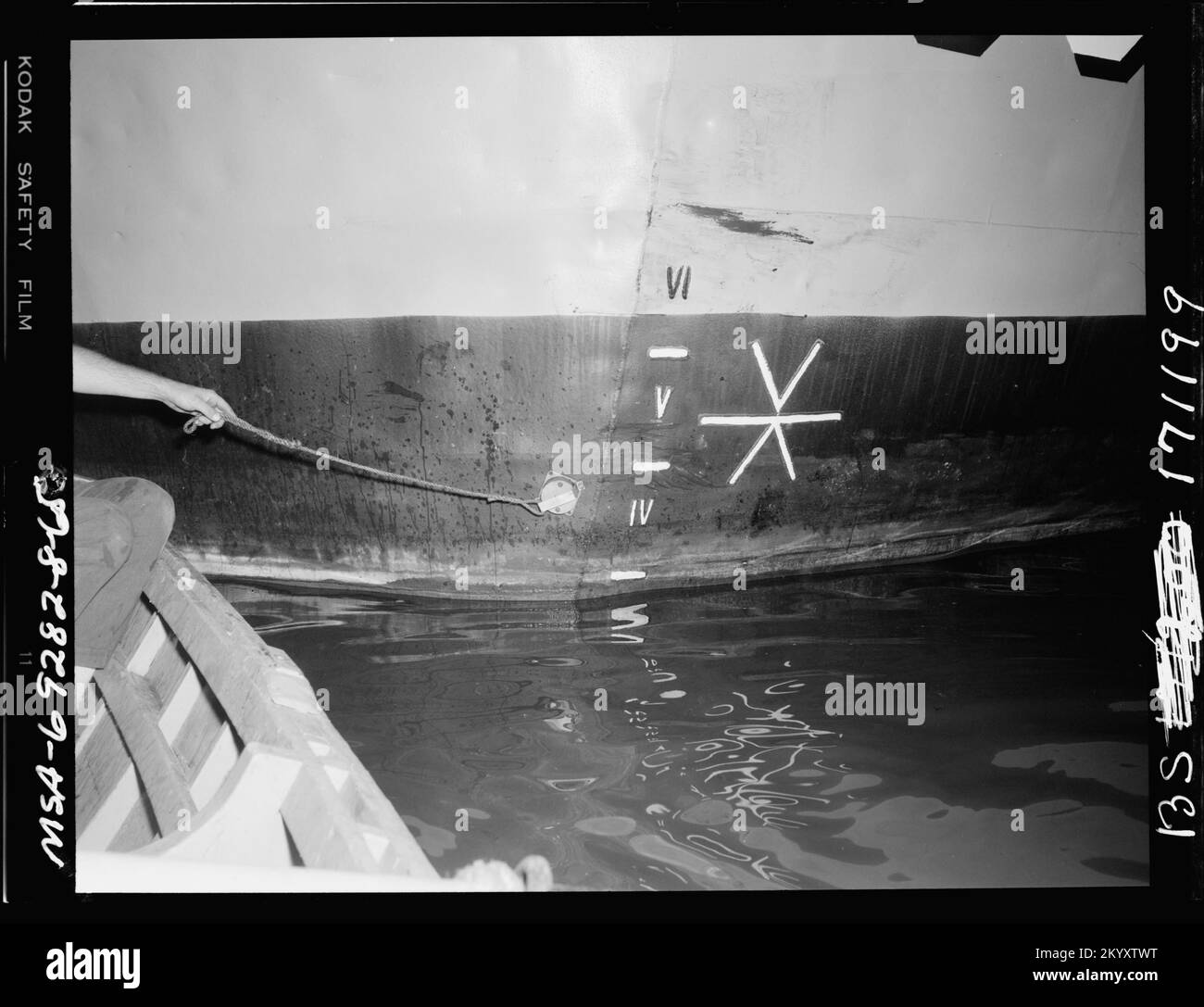 DD-833 Thomas , Ships, Naval Vessels, Boats, Naval History, Navy Stock ...