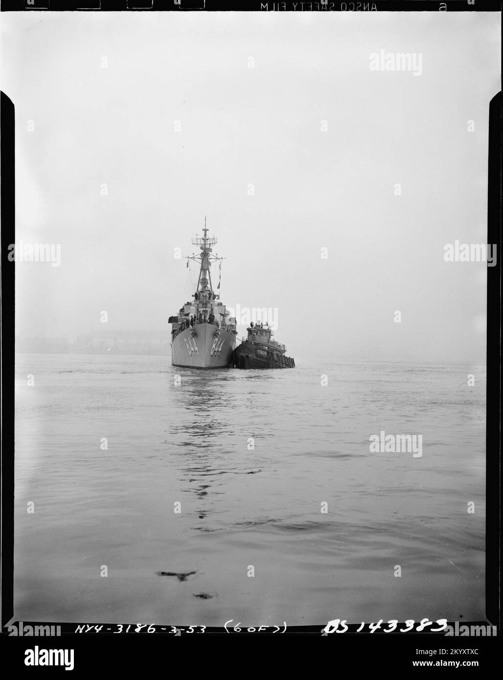 DD-844 Perry , Ships, Naval Vessels, Boats, Naval History, Navy Stock ...