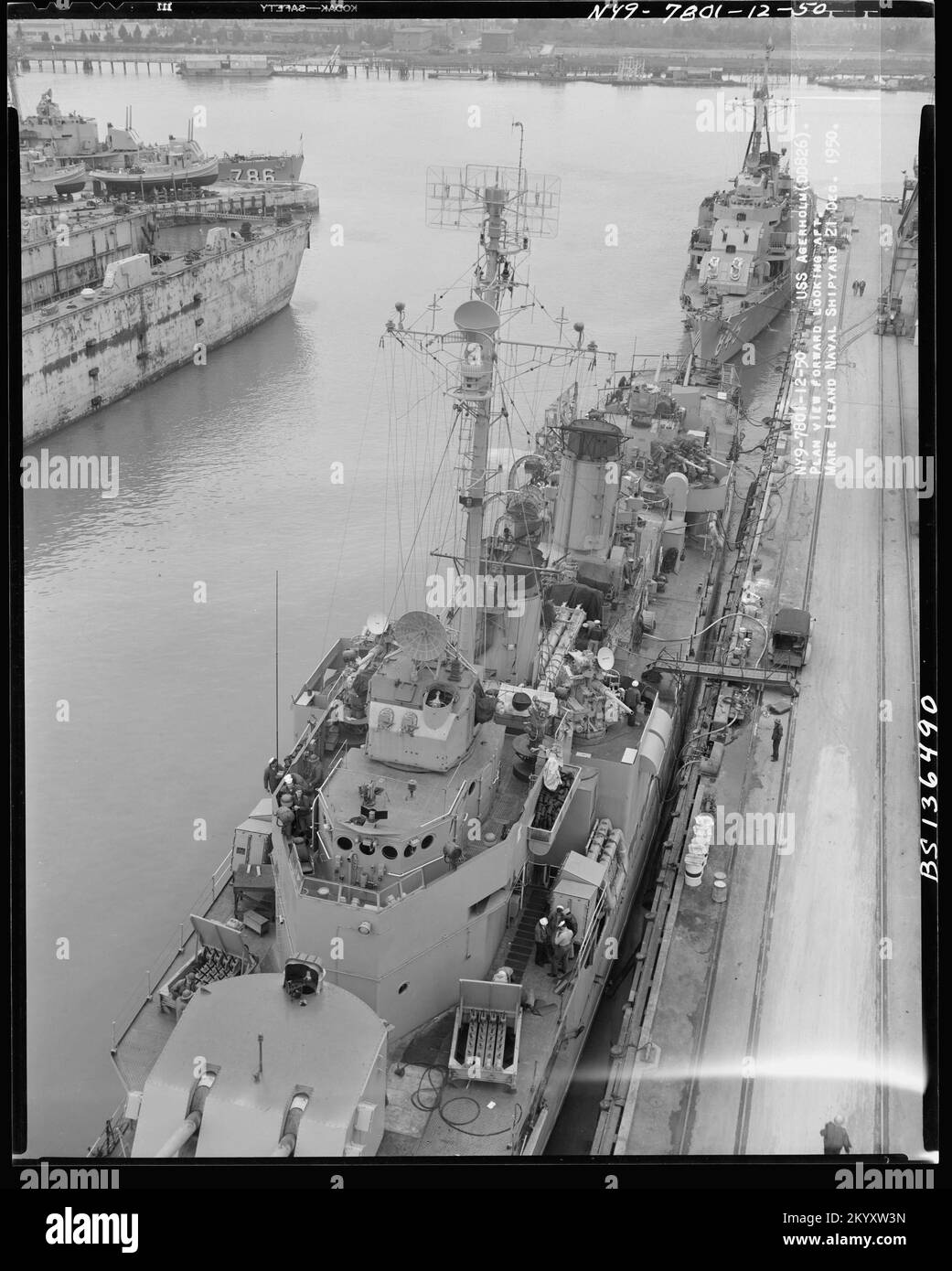 DD-826 Agerholm , Ships, Naval Vessels, Boats, Naval History, Navy ...