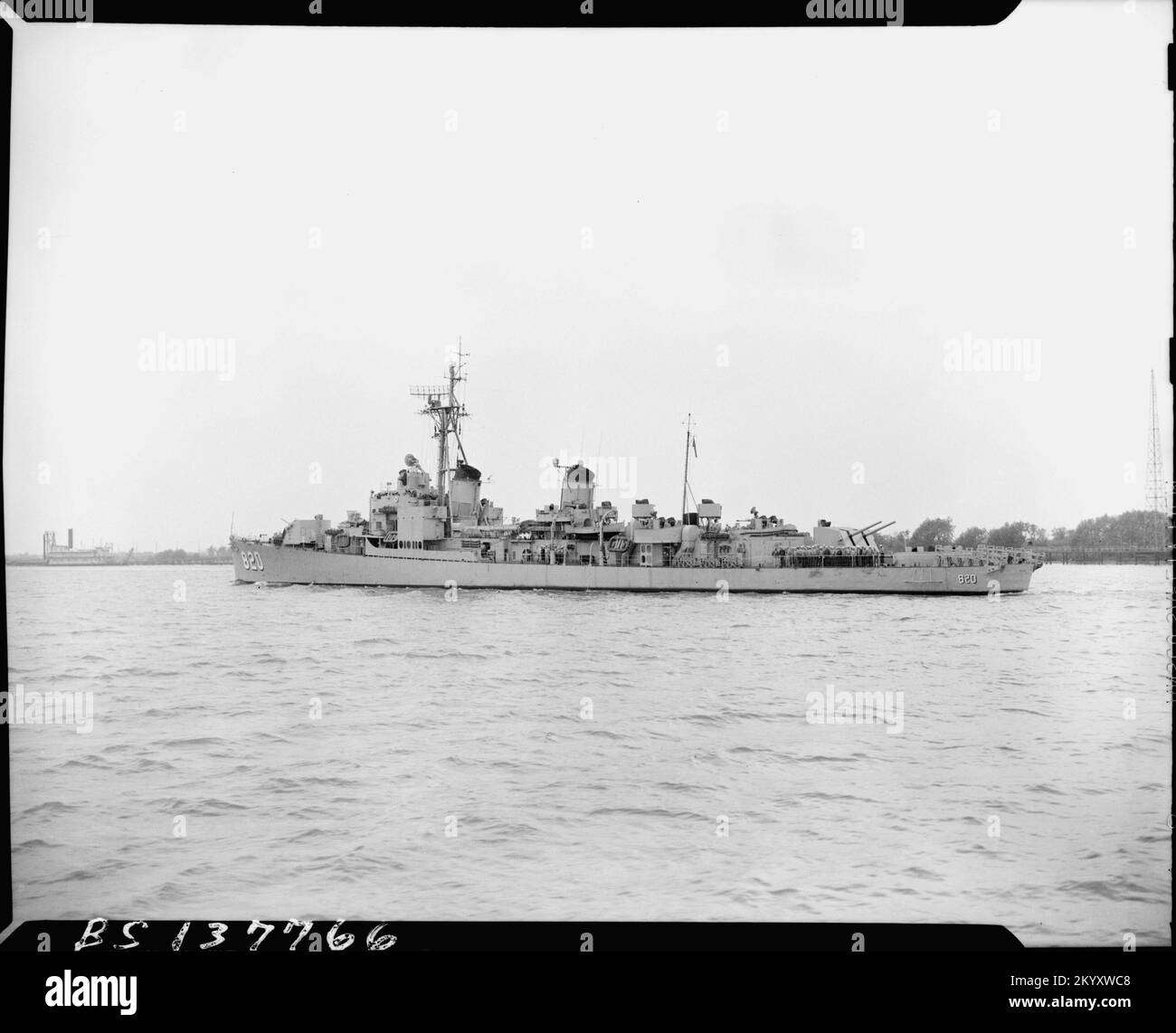 DD-820 Rich , Ships, Naval Vessels, Boats, Naval History, Navy Stock ...